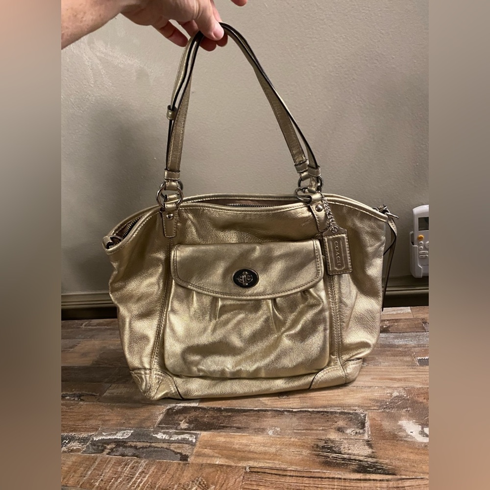 Coach Gold Exterior Blue Interior Very Clean In Very … - Gem